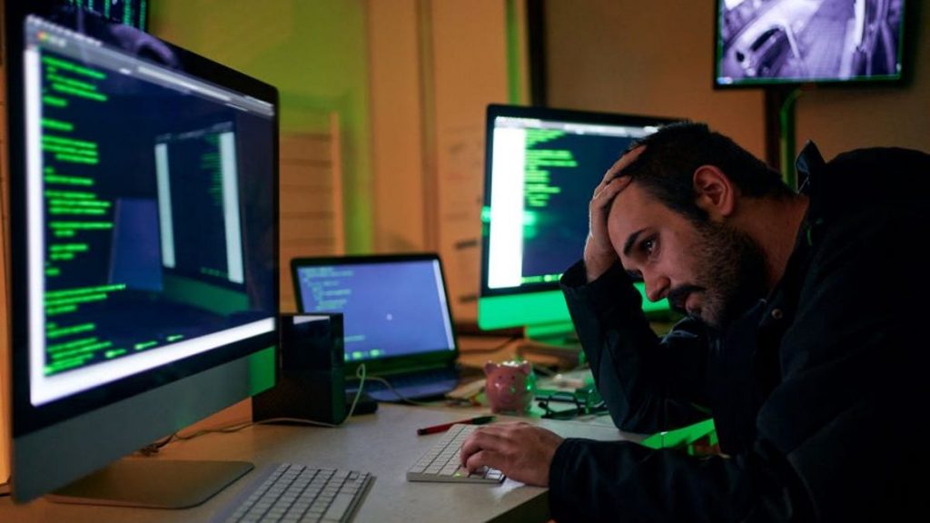 This ransomware just switched programming languages from Go to Rust ...